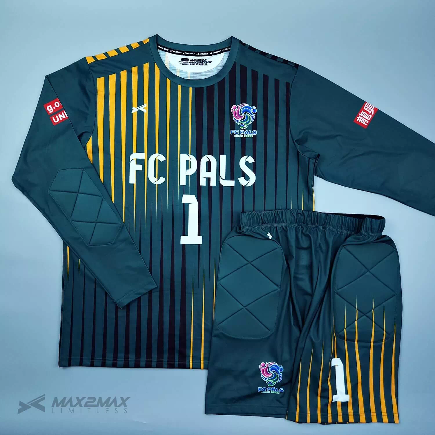 FC PALS GK - サッカーユニフォームオーダー【MAX2MAX】