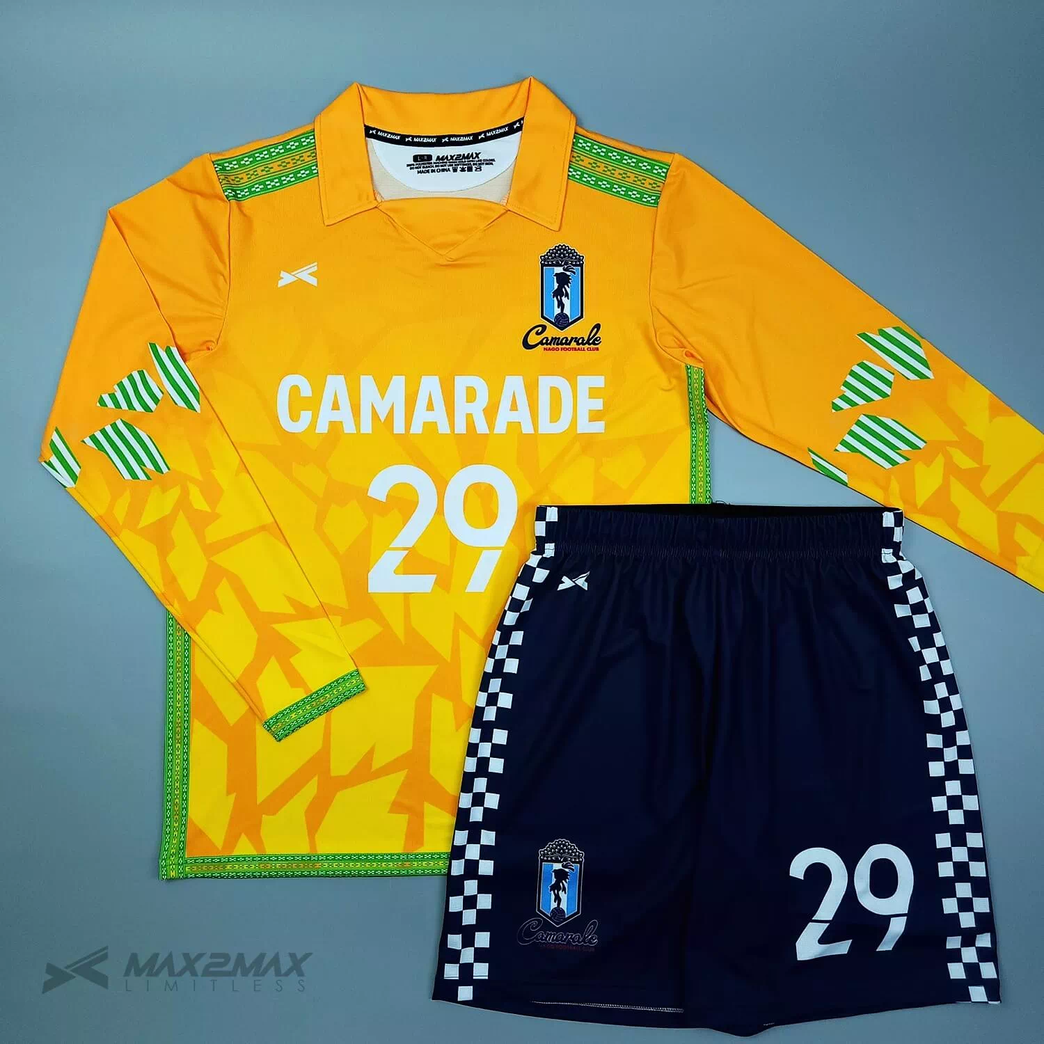 CAMARADE 1ST - MAX2MAX