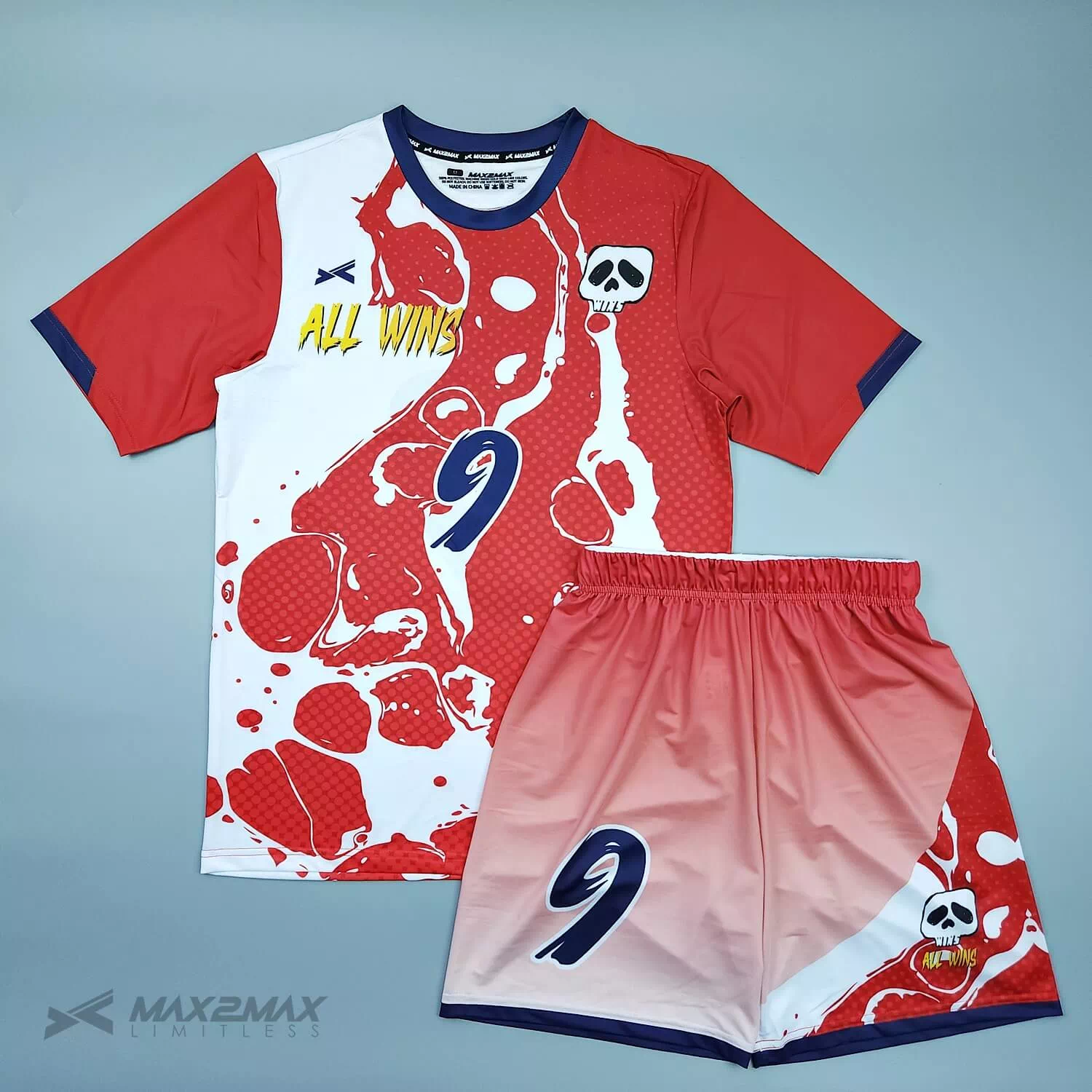 サッカーユニフォーム完成品事例集｜プロ仕様のオリジナル制作例 MAX2MAX